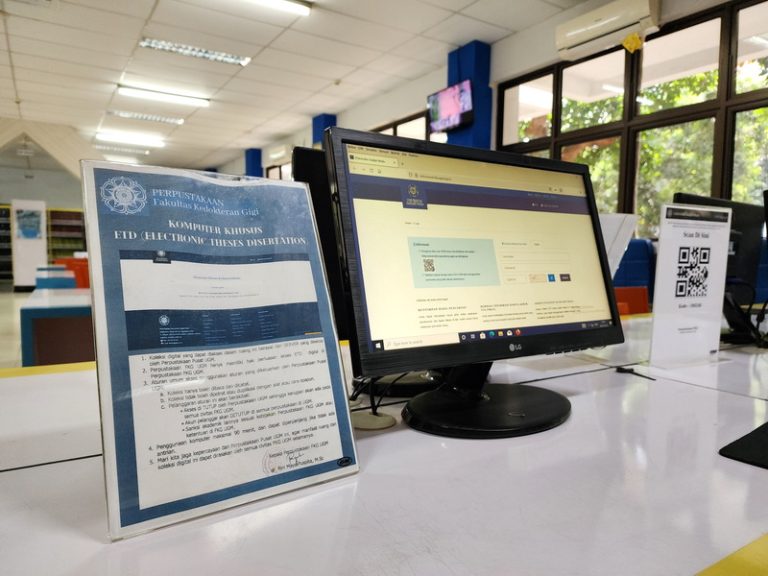 Electronic Thesis and Dissertation Bantu Mahasiswa Hasilkan Tugas ...